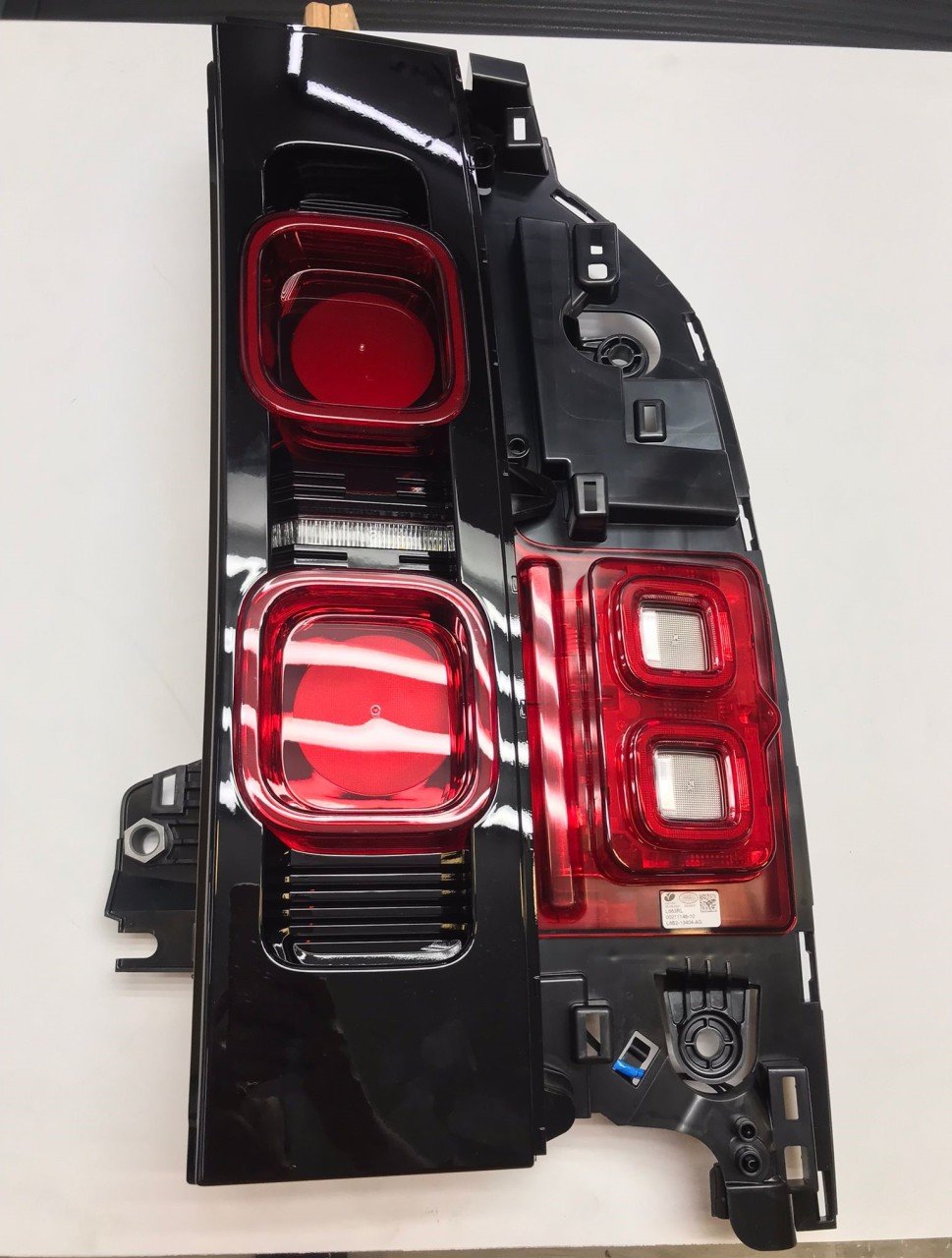 453123456 LR181017 LR147938 Stop Lambası Sağ Defender | Land Rover ...